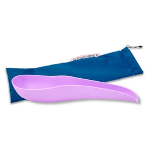 Pipi debout urinoir de poche nomade pour femme La Marinette