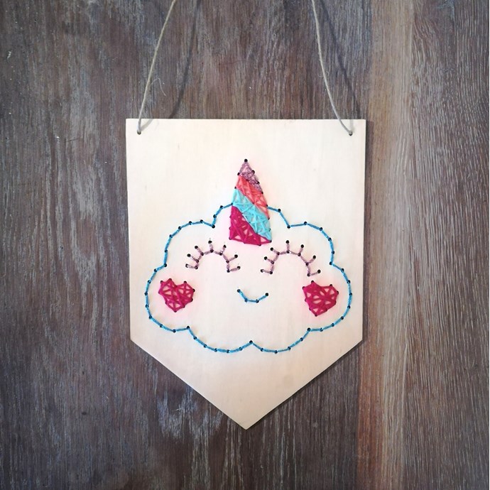 Kit creatif fanion nuage a broder