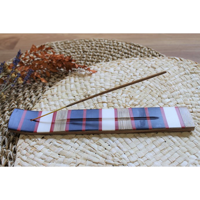 Porte-encens bâton bois manguier rayures | Nature & Découvertes