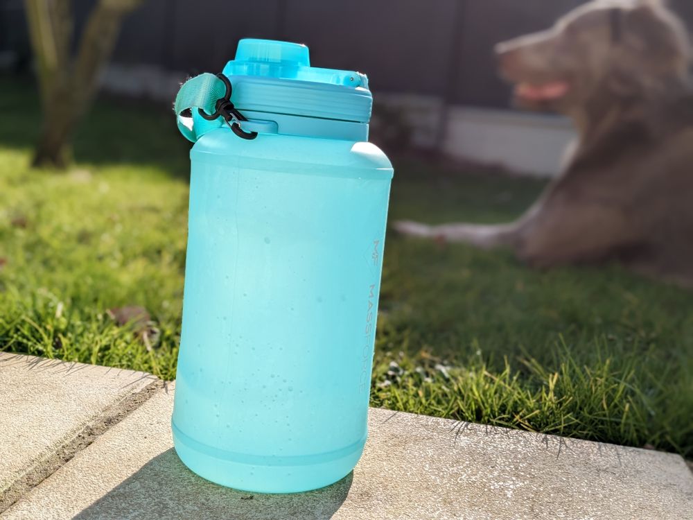 Bouteille retractable bleu | Nature & Découvertes